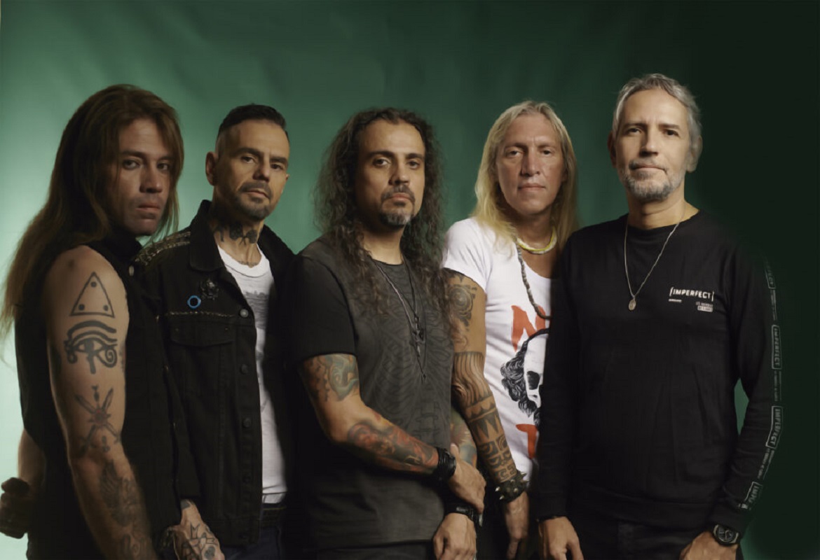VIPER – Their bassist and founding member has passed away - metalourgio.com